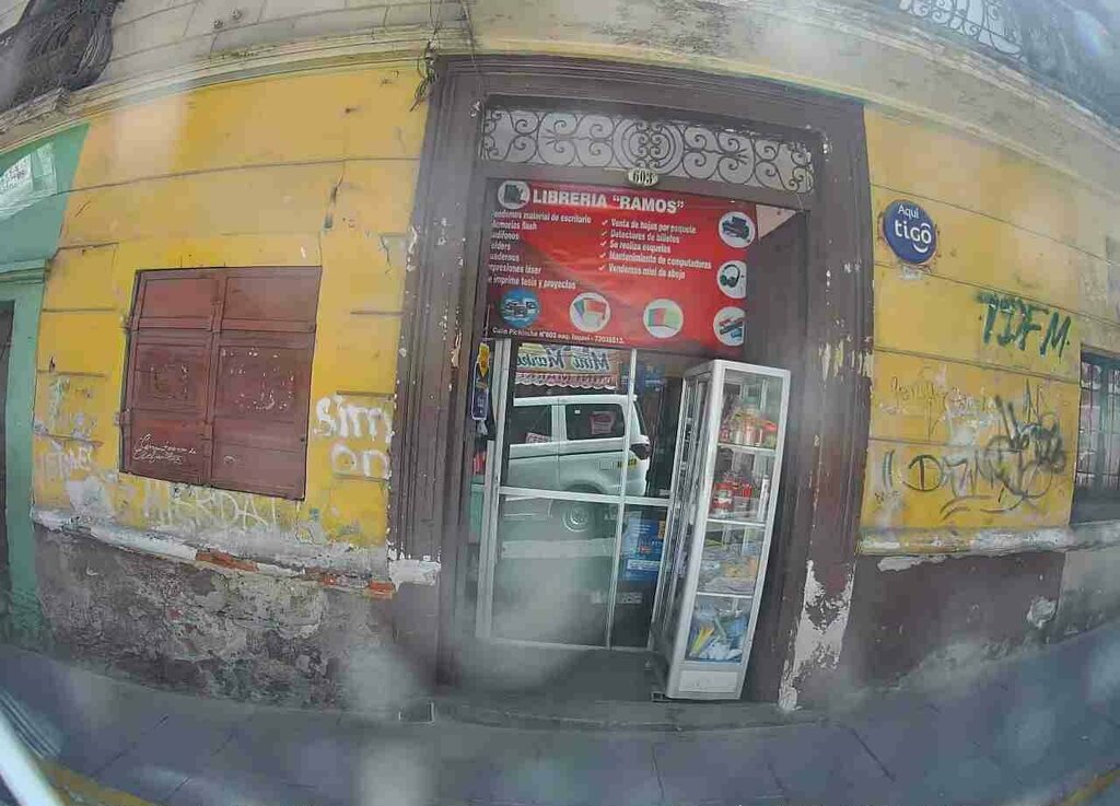 Kırtasiyeler Ramos Bookstore, La Paz, foto