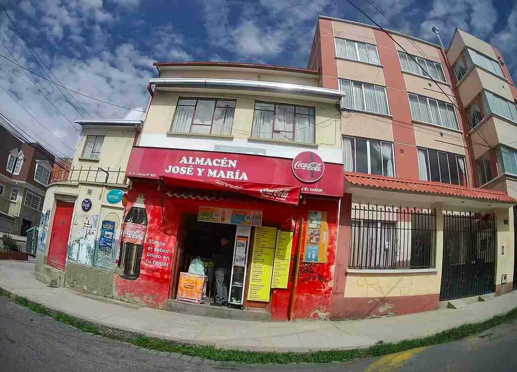 Market Almacen Jose y Maria, La Paz, foto