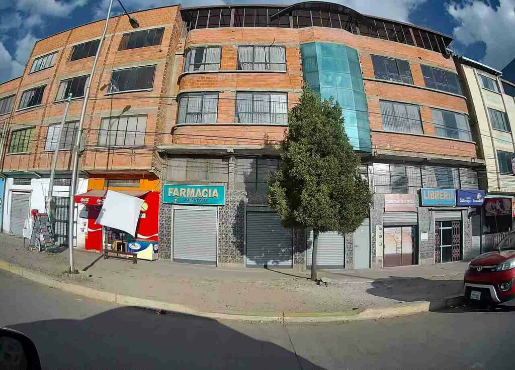 Eczaneler Farmacia Jhumataki, El Alto, foto