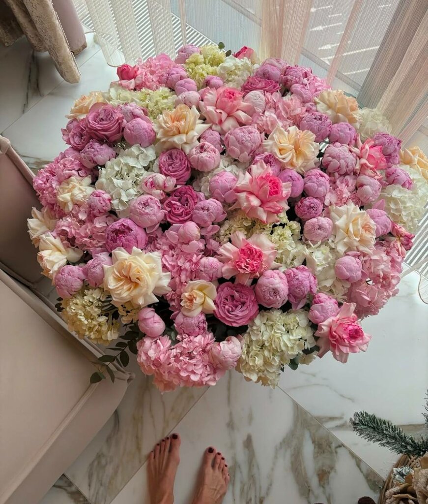 Çiçekçiler Love flowers, Novokuznetsk, foto