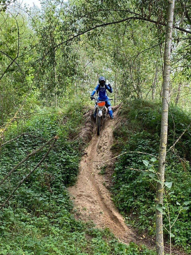 Motosiklet pisti Pro rider, Nijegorodskaya oblastı, foto