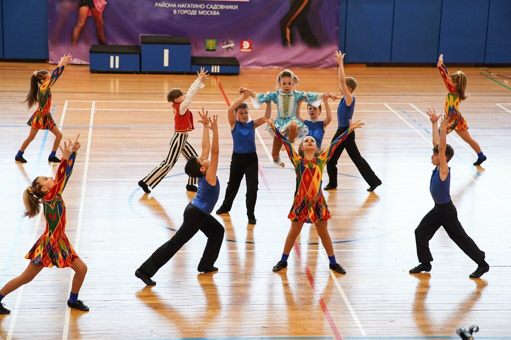 Spor okulları Аверс. Акробатический рок-н-ролл, Moskova, foto