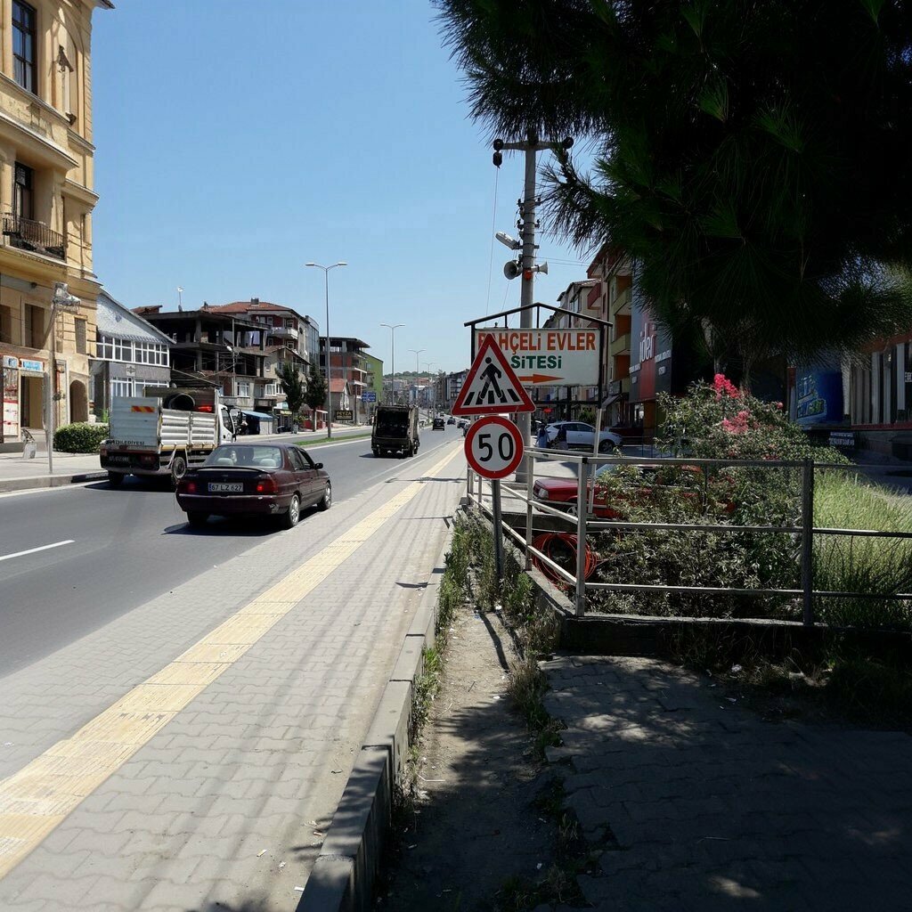 Süpermarket Bizim Parekende Market, Ereğli, foto