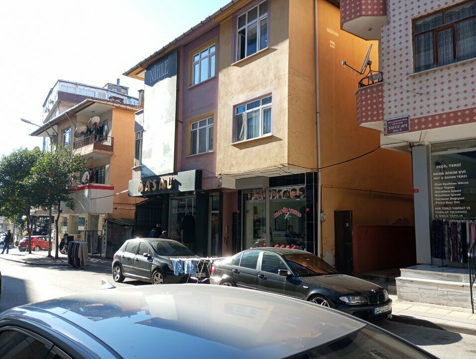 Berberler Kuaför Yusuf, İstanbul, foto