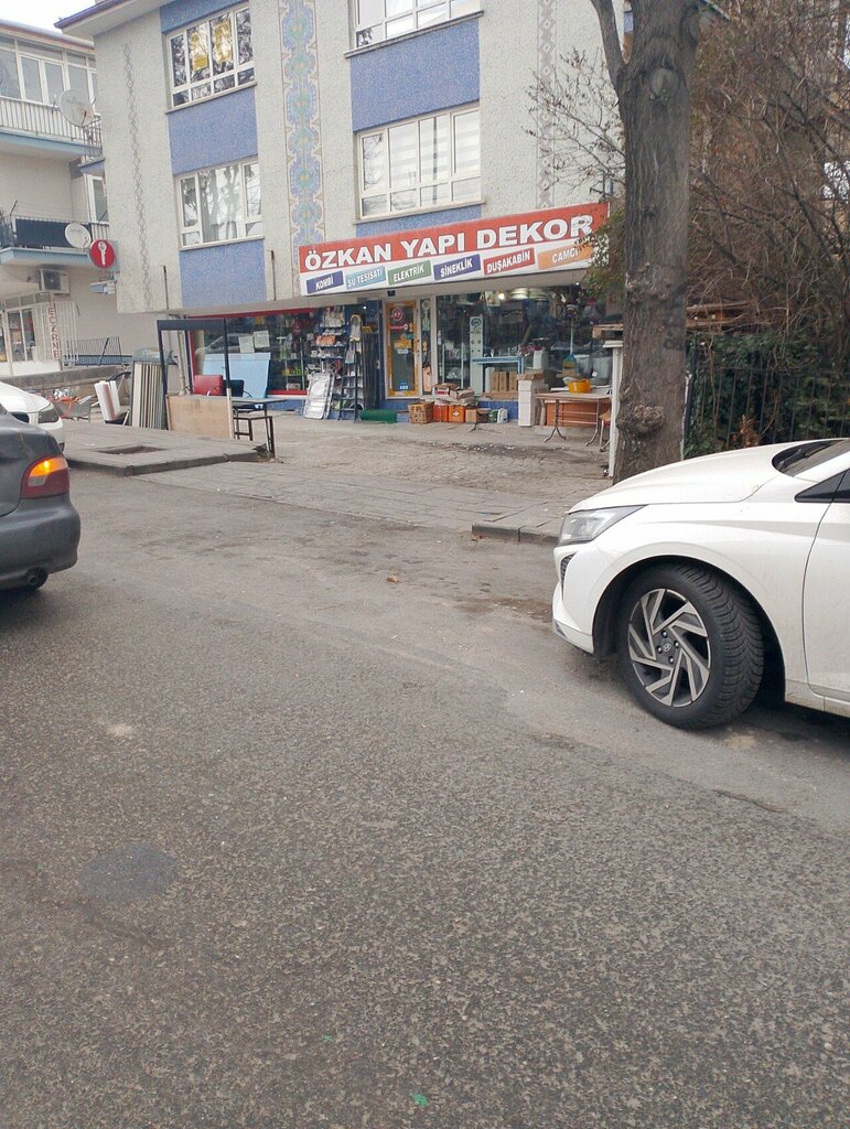 i̇nşaat makinaları ve ekipmanları Özkan Cam ve Yapı Malzemeleri, Ankara, foto