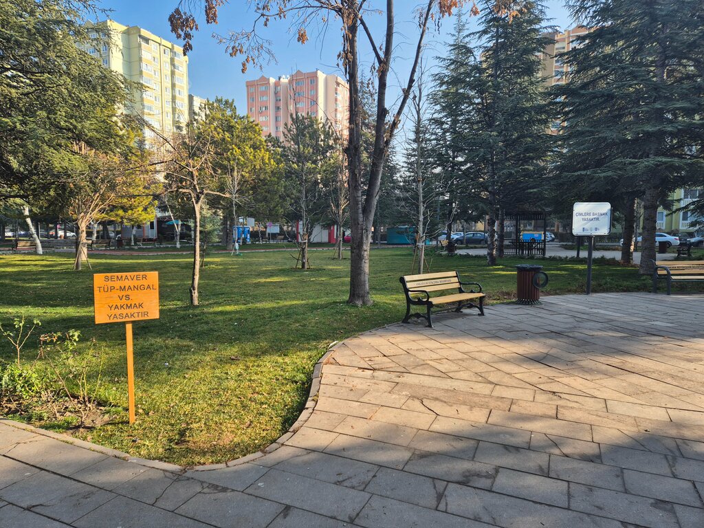 Kültür ve eğlence parkları Şehit Uzman Çavuş Özgür Can İnce Parkı, Ankara, foto