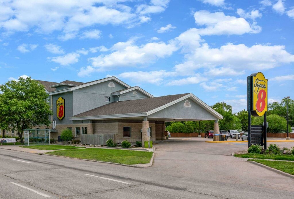 Otel Super 8 by Wyndham Winnipeg West, Winnipeg, foto