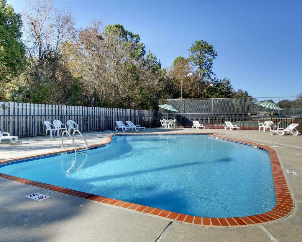 Otel Econo Lodge Biloxi Beach North, Biloxi, foto