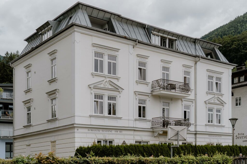 Otel Romantik Residenz Ferienwohnungen Hotel Im Weissen Rössl, Yukarı Avusturya, foto