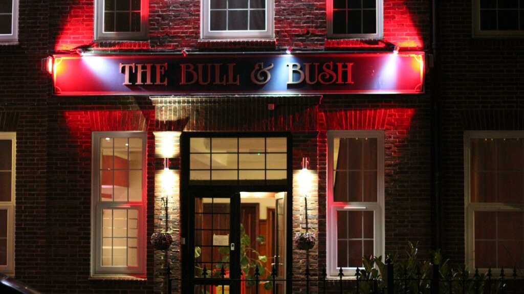 Otel The Bull and Bush Hotel Kingston, Londra, foto