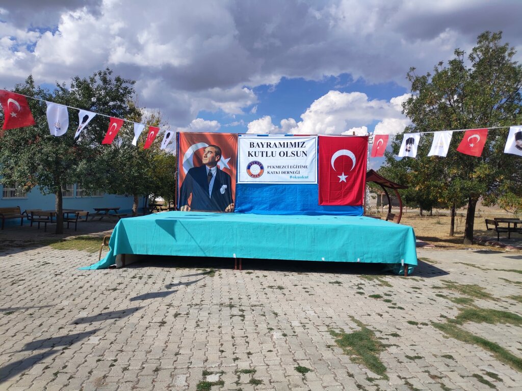 Muhtarlıklar Pekmezci Köy Muhtarlığı, Akpınar, foto