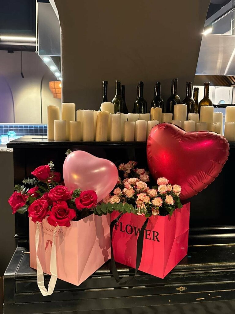 Çiçekçiler Cveti Bez Povoda, Saint‑Petersburg, foto