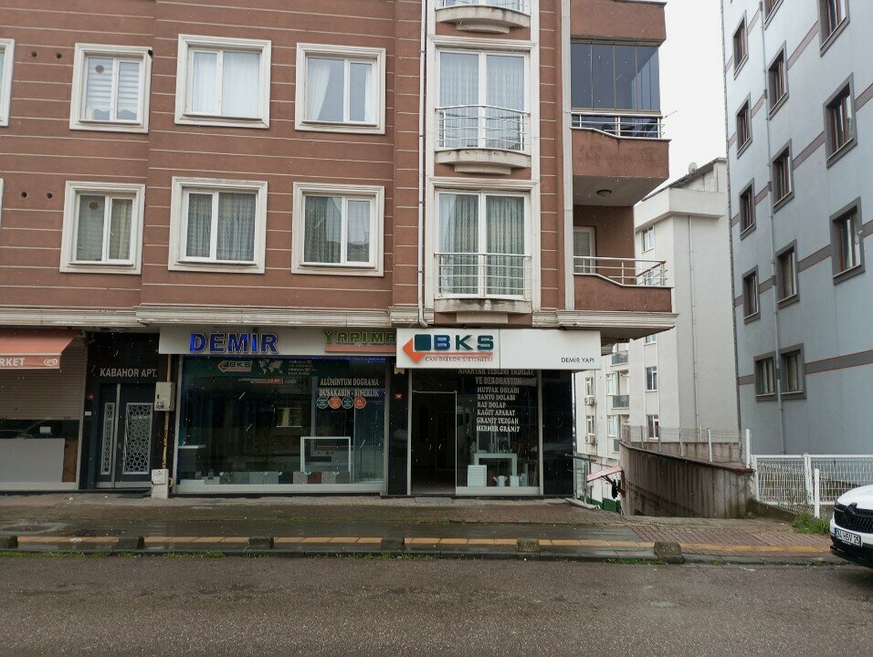 Cam balkon hizmetleri Demir Yapı, İstanbul, foto