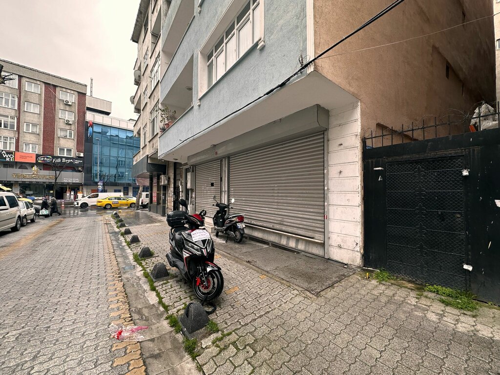 Eczaneler Sezin Eczanesi, İstanbul, foto