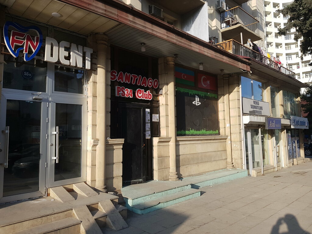 Bilgisayar kulübü Santiago ps34 club, Bakü, foto