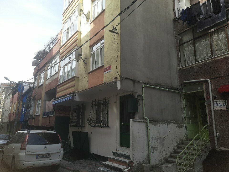 Market Üstün Gıda Pazarı, İstanbul, foto