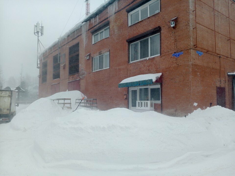 Cam balkon hizmetleri Khoroshiye Okna i Dveri, Arhangelsk, foto