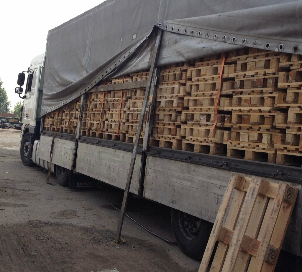 Geri dönüşüm maddeleri Поддоны, паллеты, Moskova ve Moskovskaya oblastı, foto