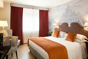Starhotels Michelangelo (Via della Stazione di San Pietro No:14, Rome), otel  Roma'dan
