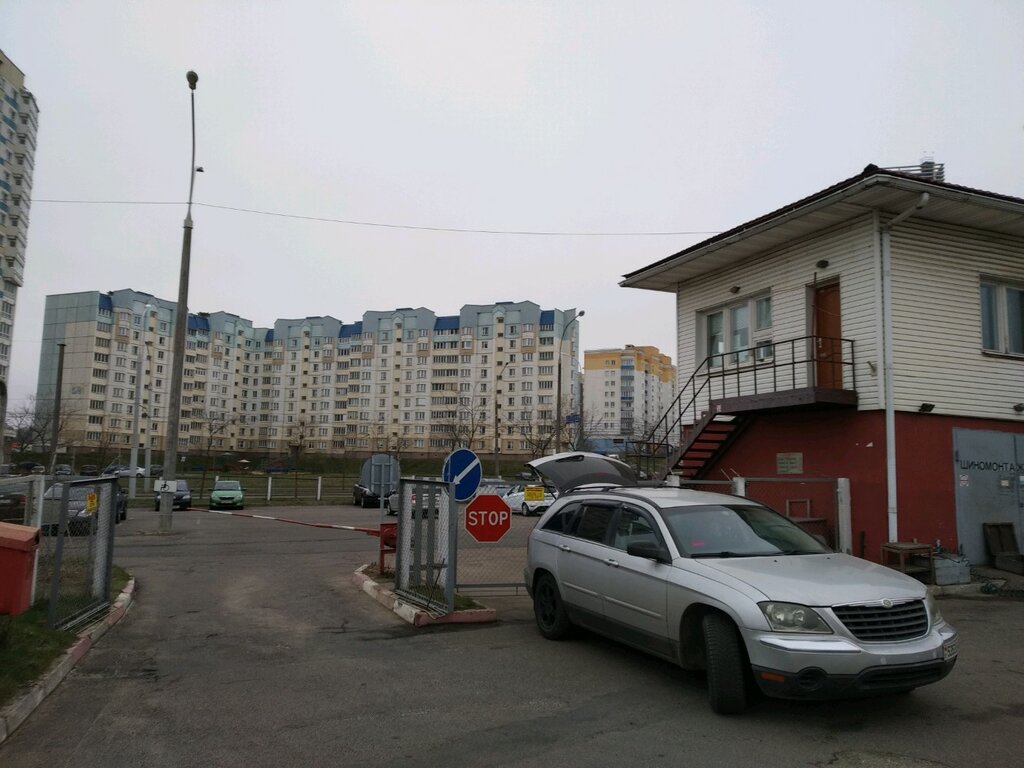 Otoparklar Автостоянка, Minsk, foto