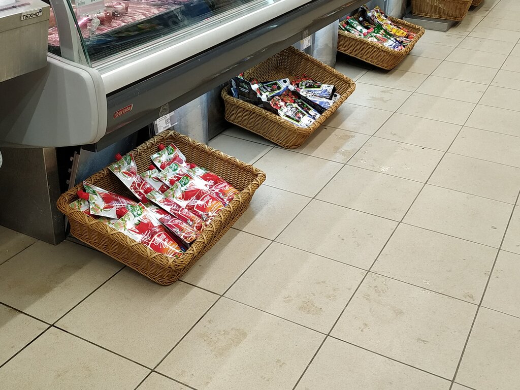 Süpermarket Spar, Ramenskoye, foto