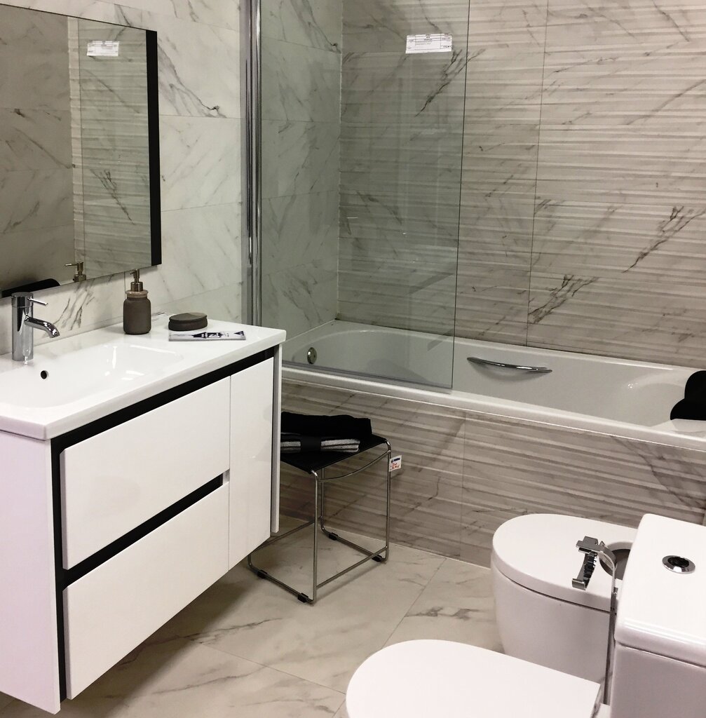 Banyo mobilyaları Saneamientos Pereda, Xixón, foto