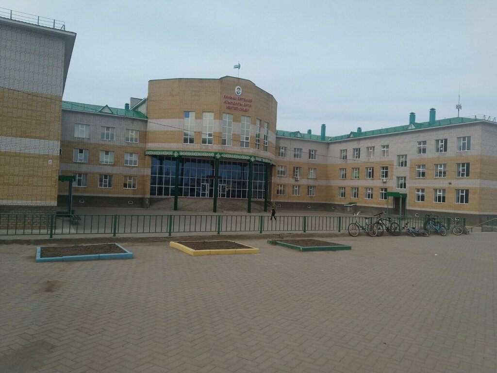 Lise Secondary school-lyceum im. K.Satpayev, Aktöbe, foto