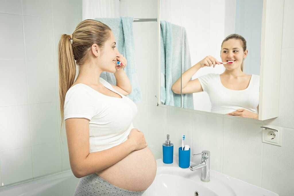 Özel ağız ve diş sağlığı klinikleri ve muayenehaneleri Solis Dental Clinic, Dubai, foto