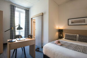 Saint Gothard (Provence-Alpes-Côte d'Azur, Alpes-Maritimes, Arrondissement de Nice, Nice, Rue Paganini, 20), otel  Nice'den