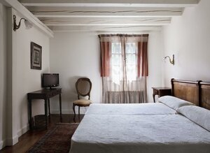 Iraragorri (Comunidad Autónoma del País Vasco, Bizkaia, Bilbao, Avenida Garat Txomin, 28), otel  Bask Ülkesi'nden
