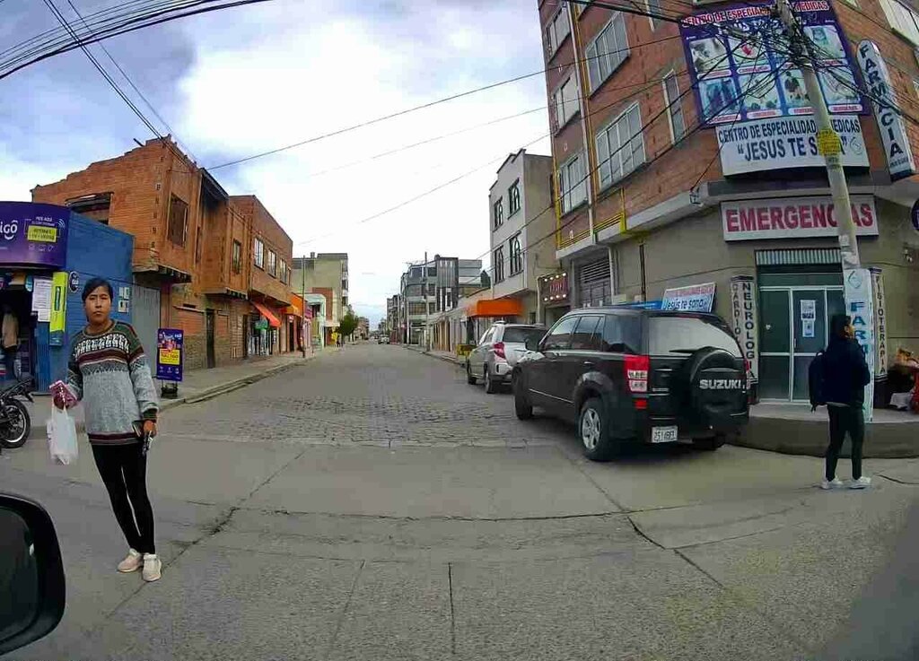 Tıp merkezleri ve klinikler Jesus Te Sana Medical Specialties Center, El Alto, foto