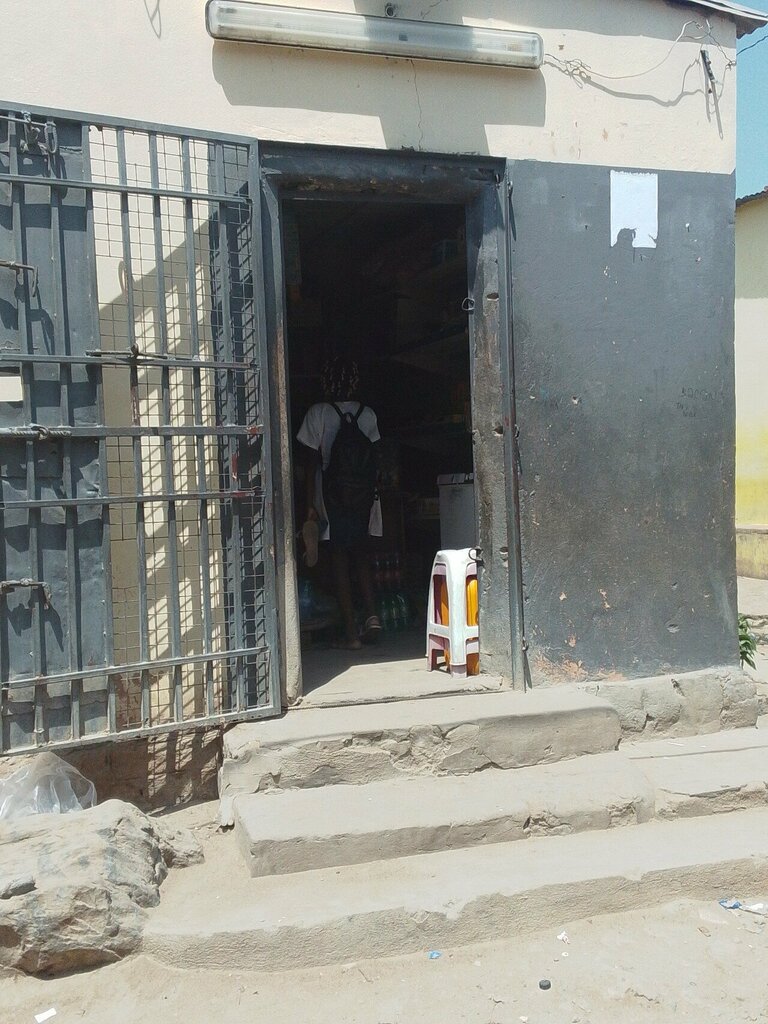 Market Cantina, Loanda, foto