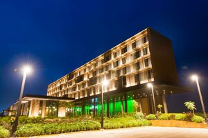 Radisson Diamniadio (Dakar Region, Rufisque Department, Sangalkam), pansiyonlar, hosteller  Dünya'dan
