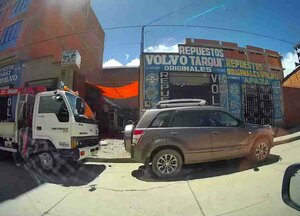 Service Station (Department of La Paz, Provincia Murillo, El Alto, Avenida Union, 1298), otomobil servisi  El Alto'dan