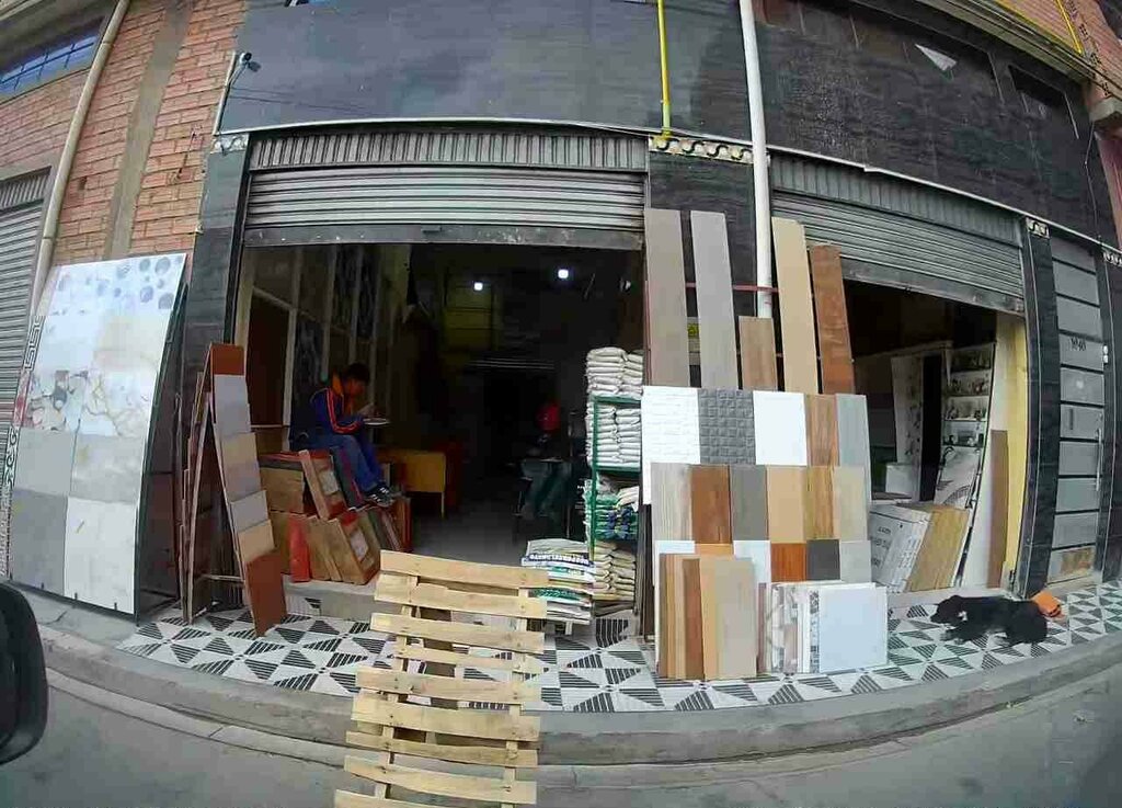 Seramik fayans Ceramic Tiles, El Alto, foto