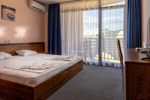 MPM Hotel Condor (Burgas Region, Nesebar, Resort of Slanchev Bryag), otel  Güneş Sahili Tatil Tesisleri'nden