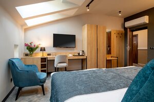 Hotel M29 (Lesser Poland Voivodeship, Kraków, ulica Miodowa, 29), otel  Krakow'dan