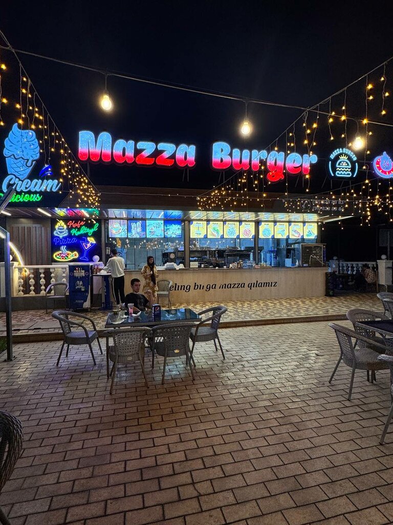 Kafe Mazza burger, Buhara, foto