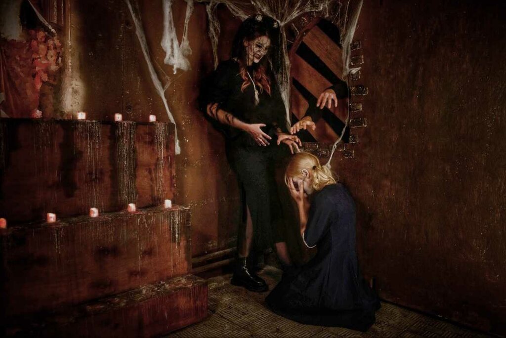 Kaçış oyunları merkezleri Horror show, Novosibirsk, foto