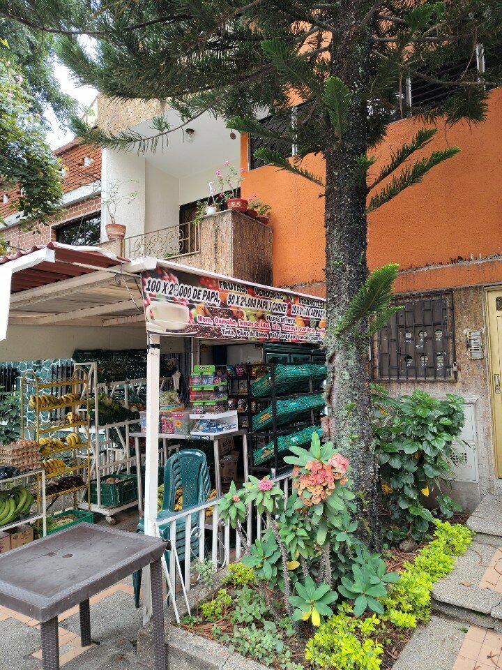 Market Fruits, Vegetables, and Groceries, Medellin, foto