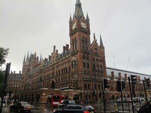 Alhambra Hotel (London, Argyle Road), otel  Londra'dan