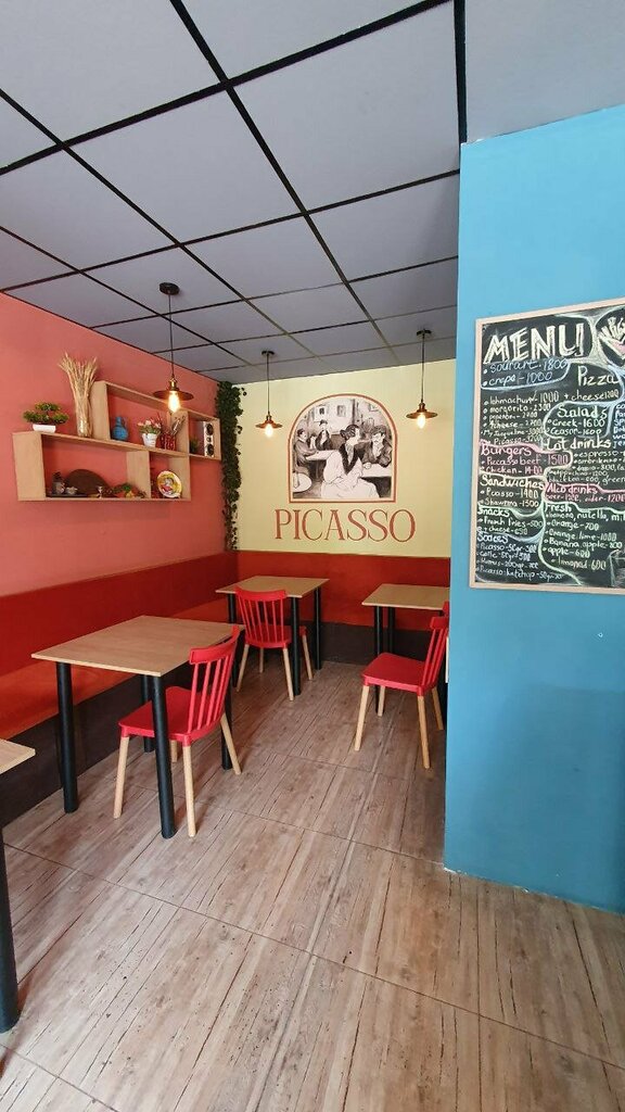 Kafe Picasso Café, Dilican, foto