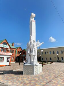 Слава труду (Tambov Region, Kirsanov, Sovetskaya ulitsa), anıt, heykel  Kirsanov'dan