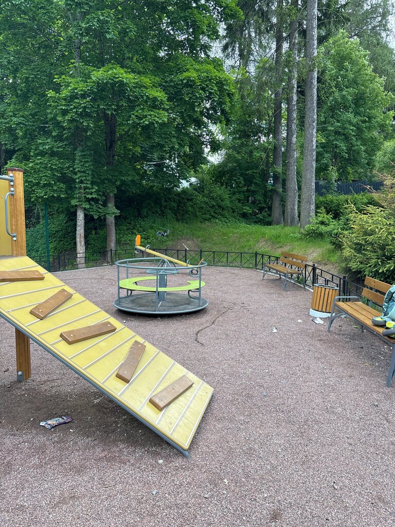 Oyun alanı Playground, Saint‑Petersburg ve Leningradskaya oblastı, foto