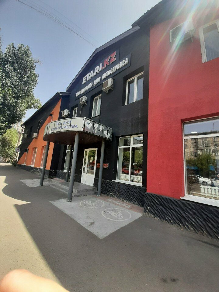 Telekomünikasyon ekipmanları Qazaqstan Communications, Almatı, foto