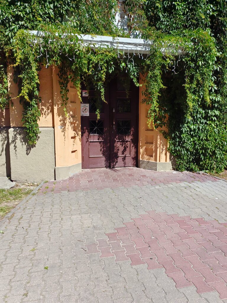 Heykel ve mezarlık taşı üreticileri Памятники, Brest, foto