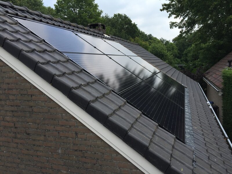 Mimari proje firmaları BiezenElektro Sun-Smart, Dünya, foto