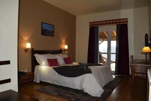 Hotel Vista Bela do Geres (Vila Real, Montalegre, Rua da Bela Vista), otel  Vila Real'dan