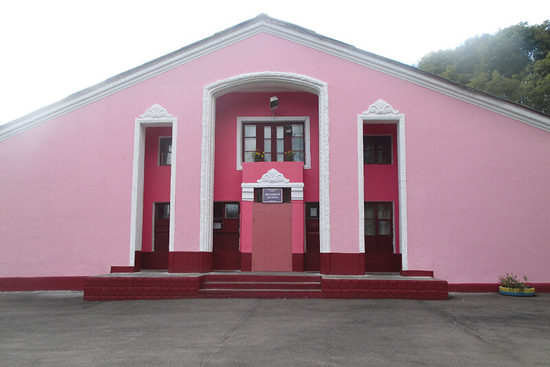 Kültür ocakları Издешковский сельский дом культуры, Smolenskaya oblastı, foto