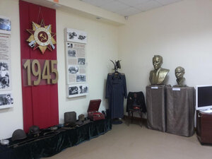 Müzeler ve sanat galerileri Exhibition hall of the Oktyabrsky Museum of local history, Oktiabrski, foto